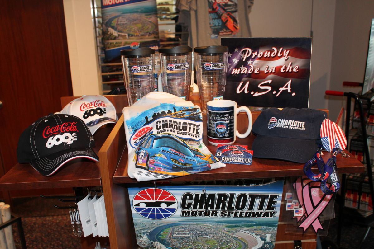 Merchandise Fans Charlotte Motor Speedway Merchandise Fans Charlotte Motor Speedway